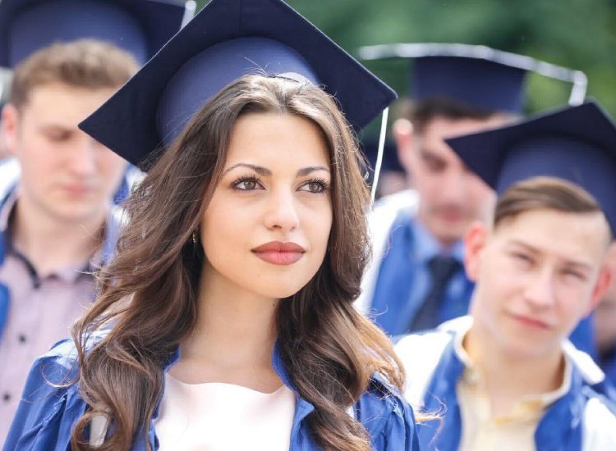 Ce note a primit Maria la Bac 2018, eleva din Buzău care a avut numai ...