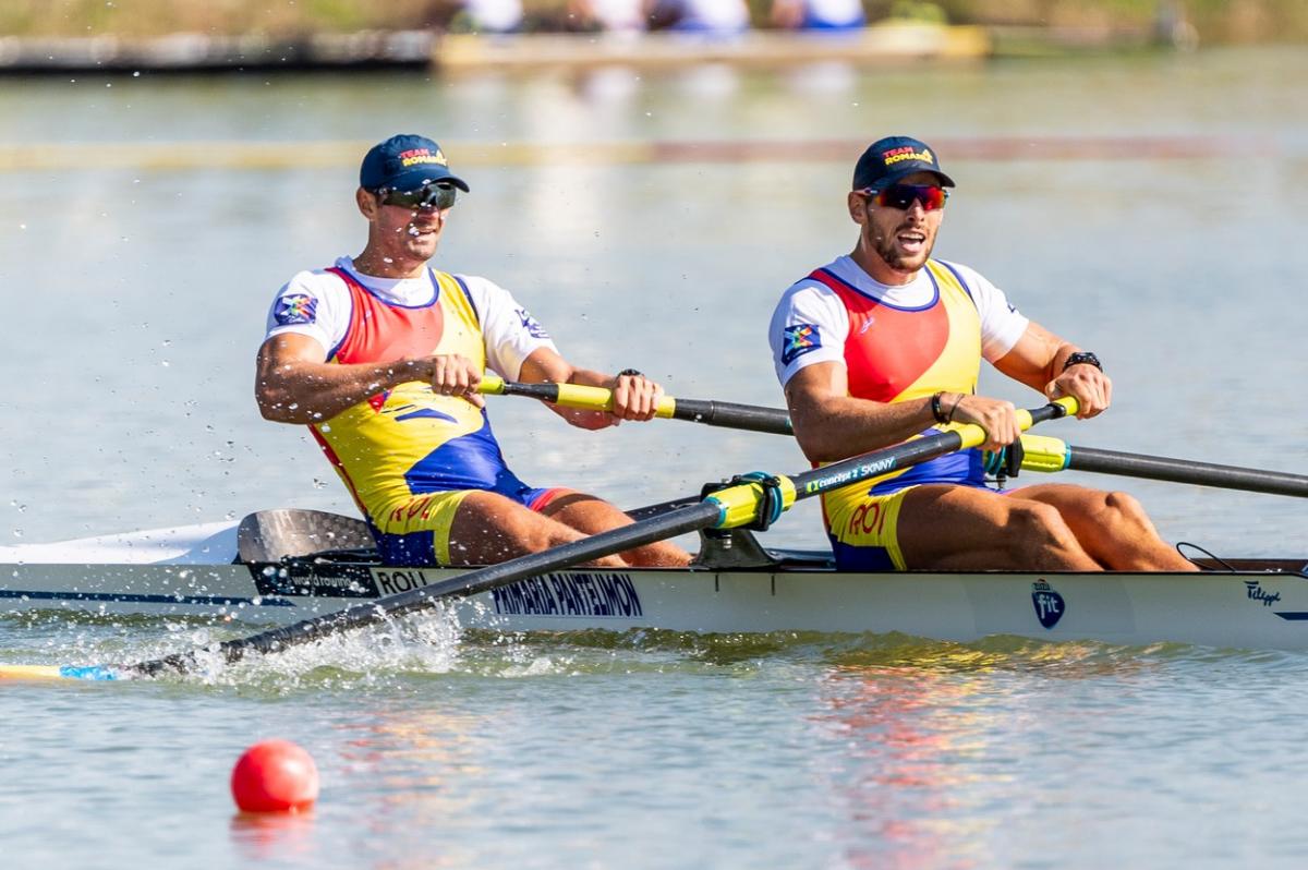 Aur pentru Marius Cozmiuc şi Sergiu Bejan, la proba de dublu rame de la ...