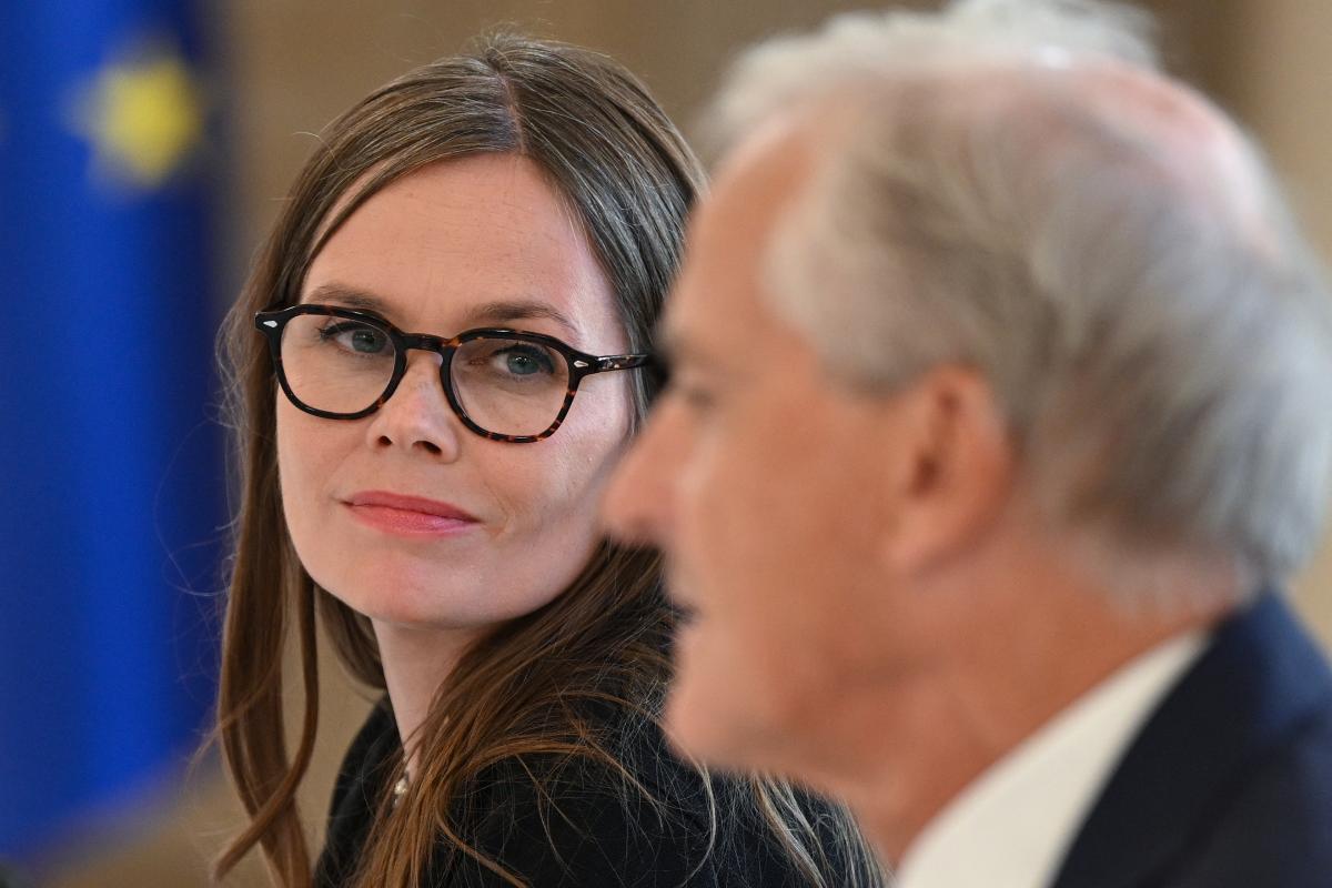 Premierul din Islanda anunţă că va demisiona pentru a candida la ...