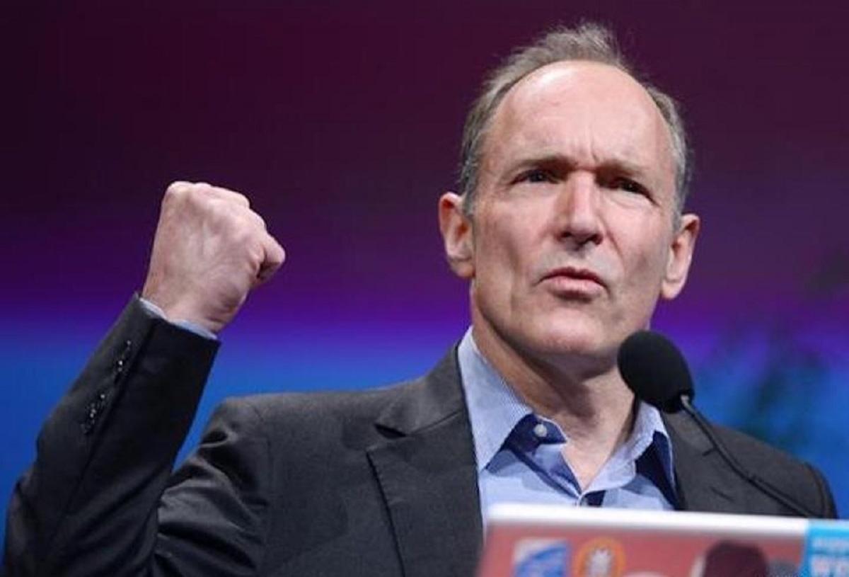 Inventatorul internetului, Sir Tim Berners-Lee, profund dezamăgit