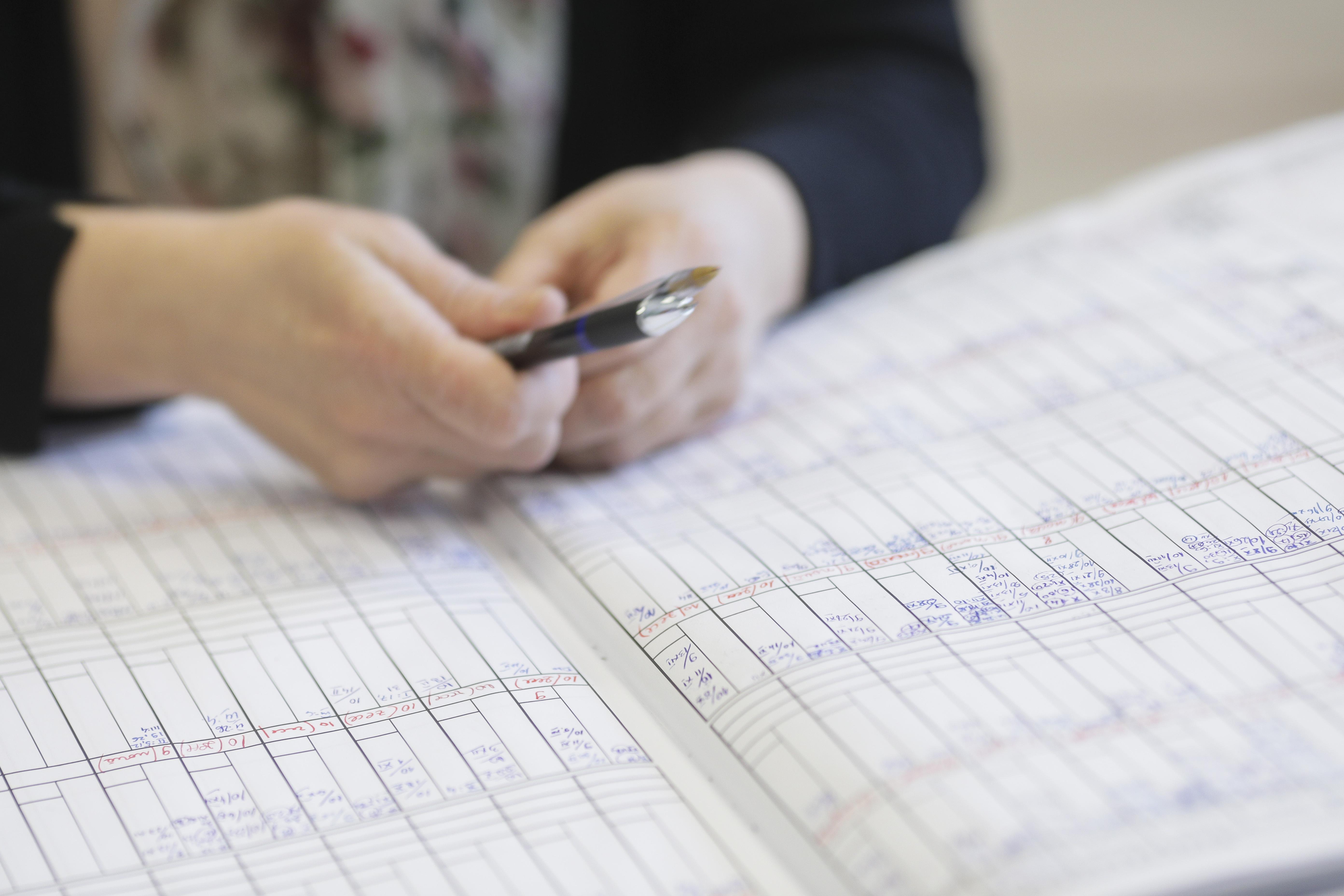 Un elev al unui liceu din Cluj, condamnat pentru trafic de scutiri ...