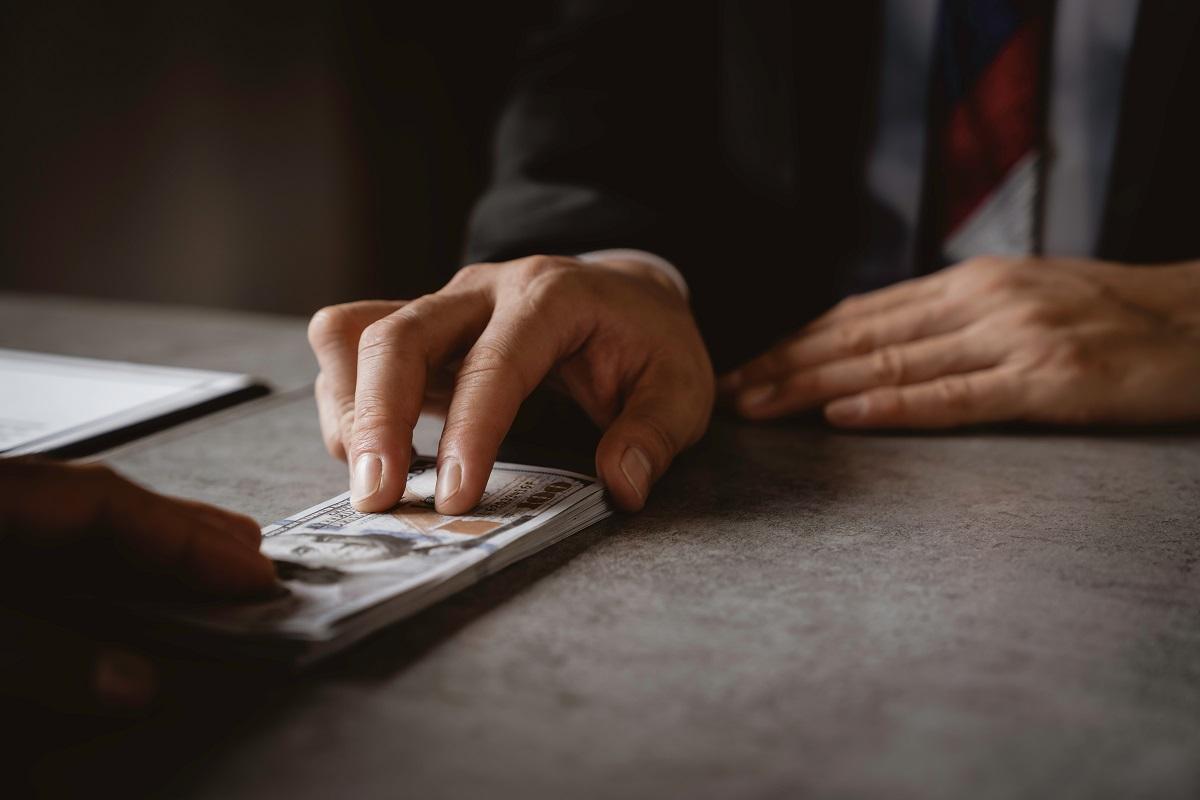 Un cuplu de chinezi a încercat să-şi creeze propriul mini-stat, după ce ...