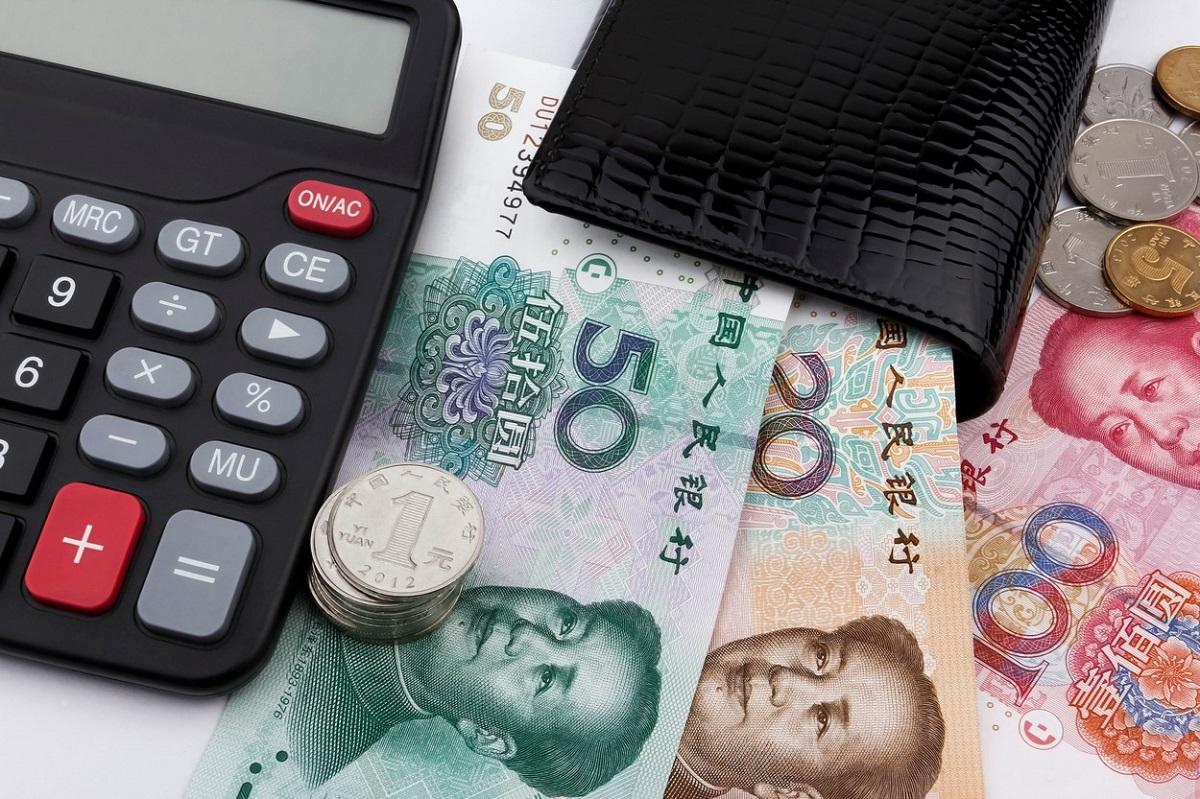 Chinez obligat să-i plătească unui prieten o datorie uriaşă, la 5 ani ...