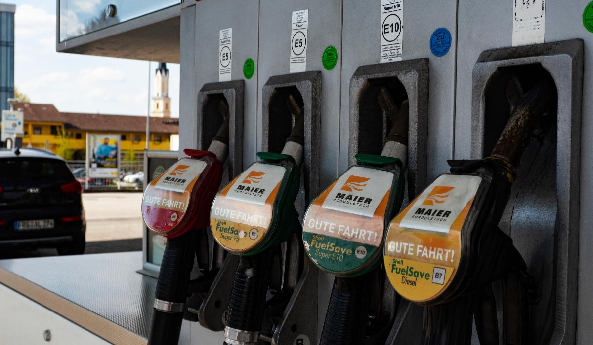 Combustibilul care propulsează economia mondială dă semne de recesiune ...