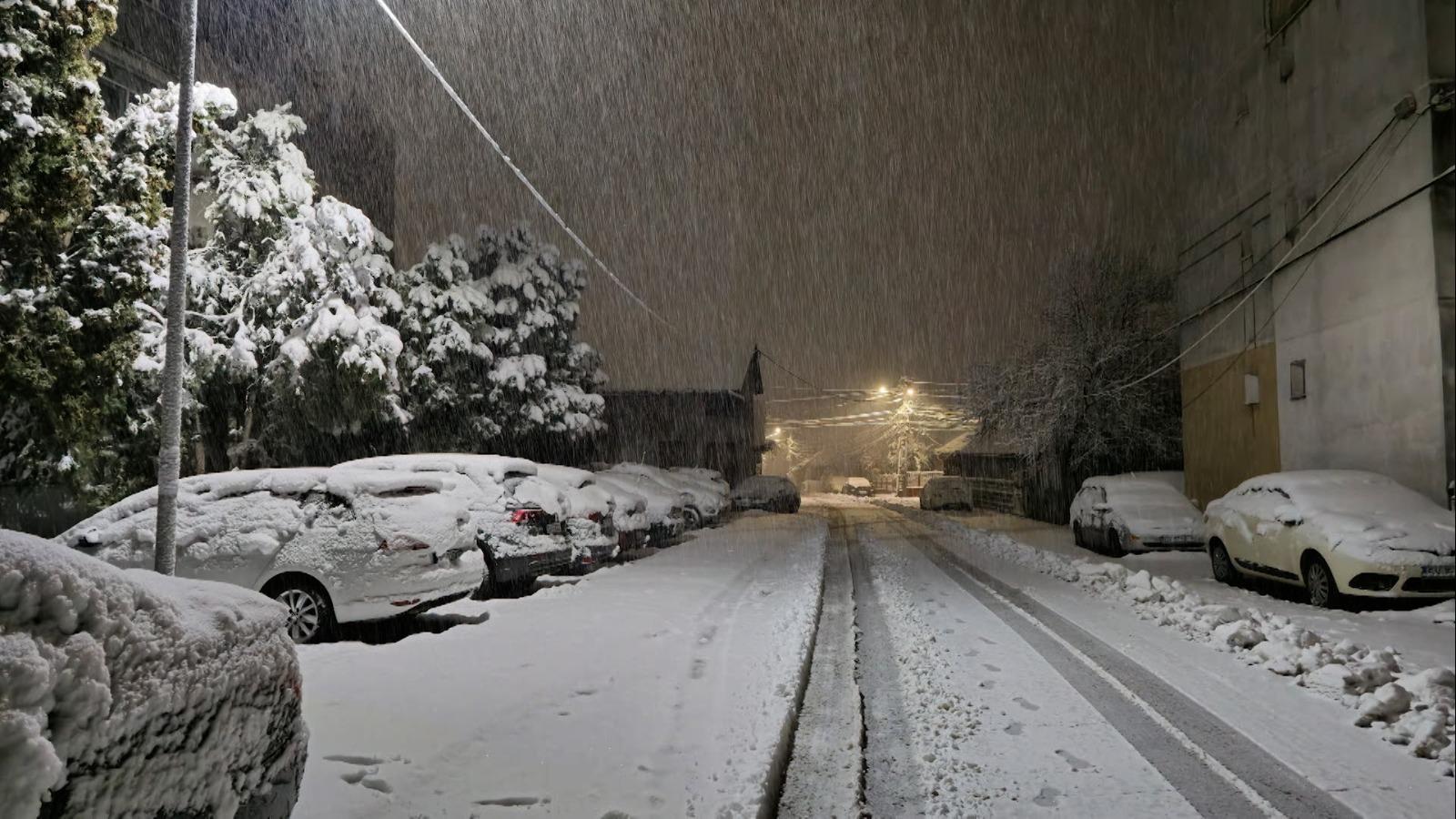 Vortex polar peste România. Urmează zile cu cod galben de viscol şi ...